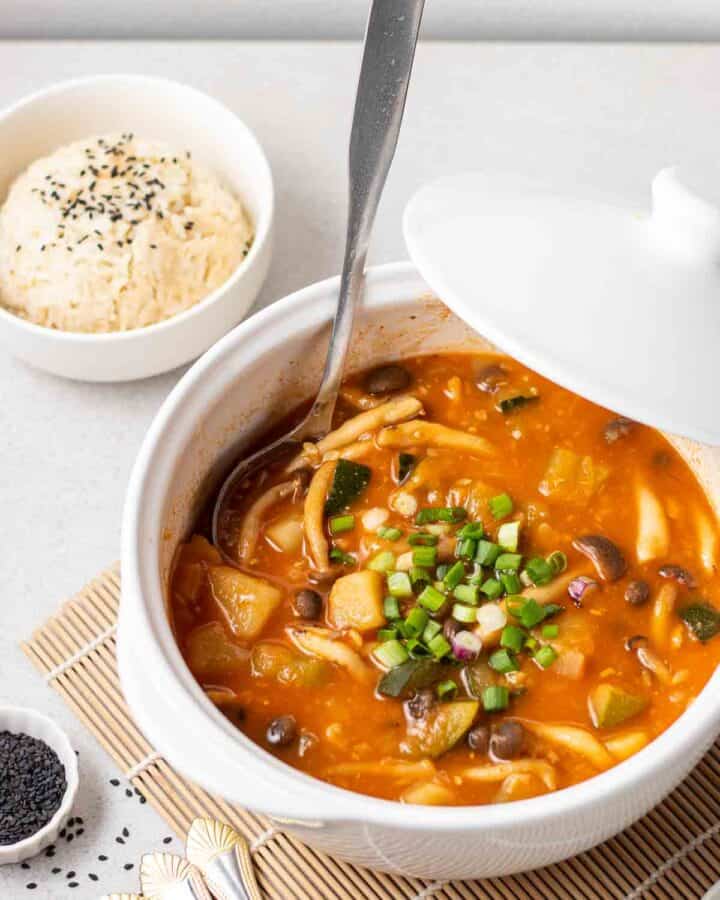 Korean Gochujang Soup (Gochujang Jjigae) – My Plantiful Cooking