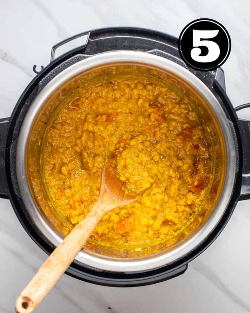 30-minute Instant Pot Dal – Restaurant-style!