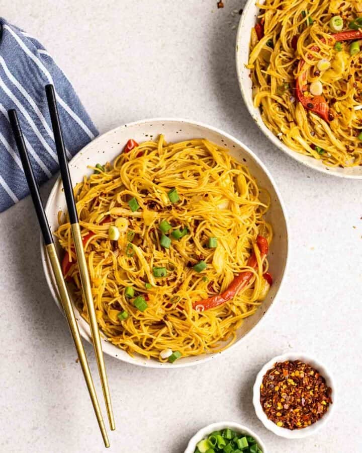 Vegetable Chow Mei Fun (Singapore-inspired) – My Plantiful Cooking