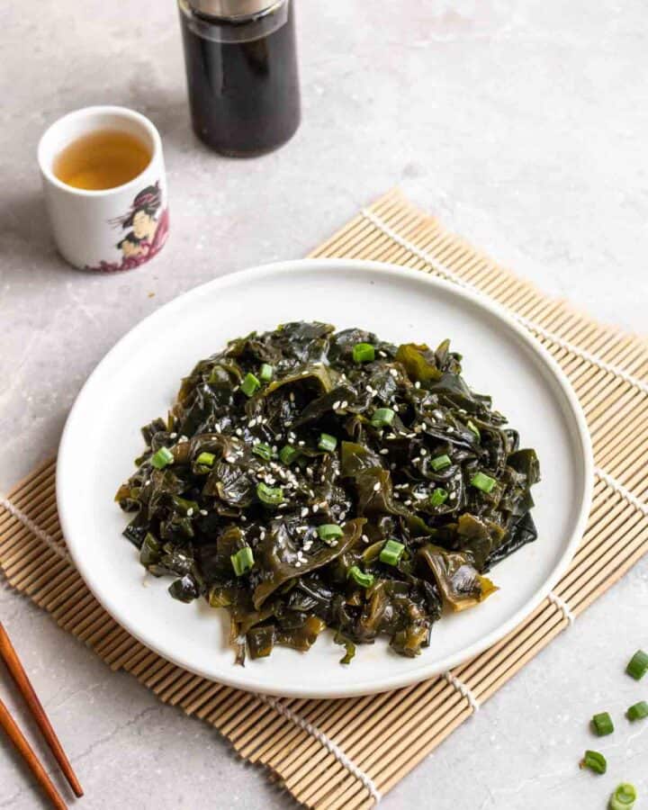 Japanese Wakame Seaweed Salad – My Plantiful Cooking