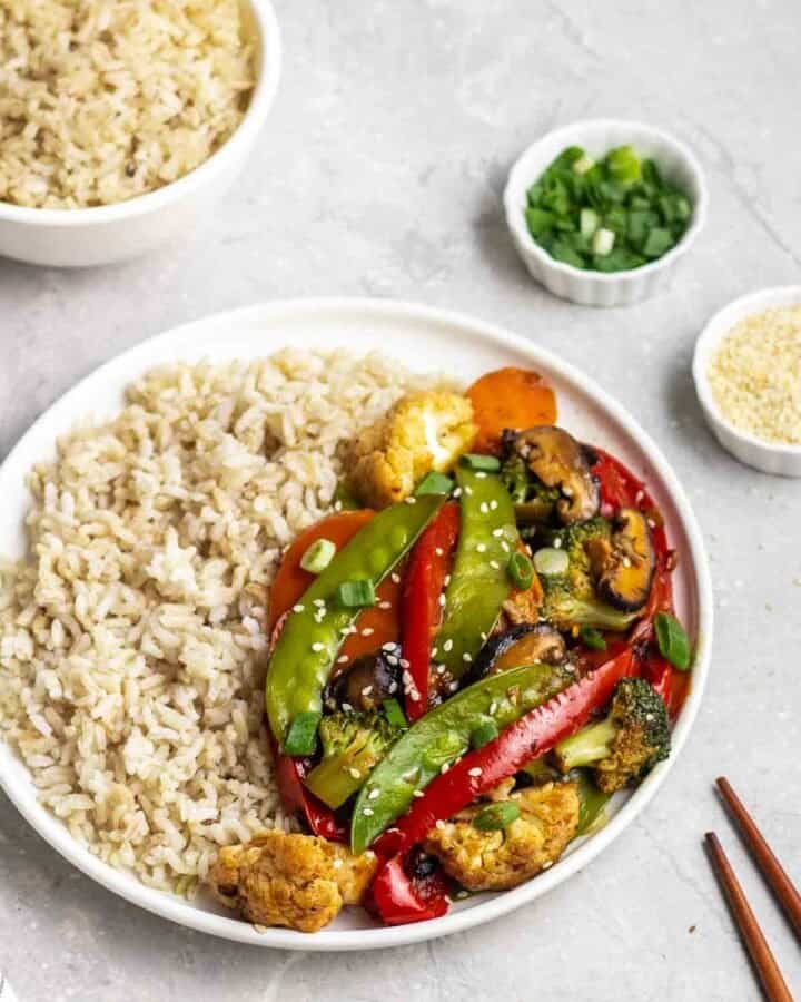 Pad Pak Thai (Thai Stir-fry Vegetables) – My Plantiful Cooking