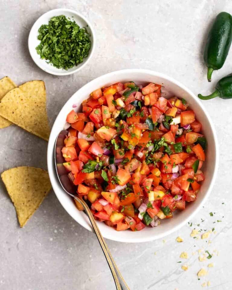 Chipotle Fresh Tomato Salsa ( copycat ) – My Plantiful Cooking