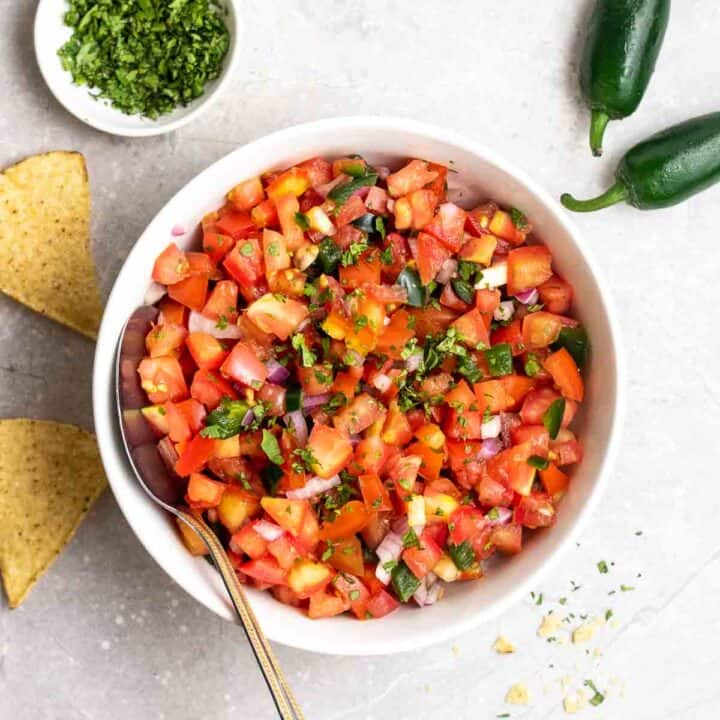Chipotle Fresh Tomato Salsa ( copycat ) – My Plantiful Cooking