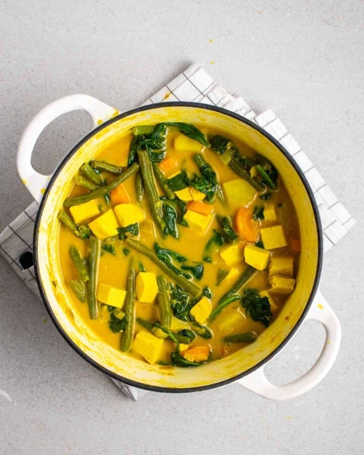 Thai Vegan Yellow Curry – My Plantiful Cooking