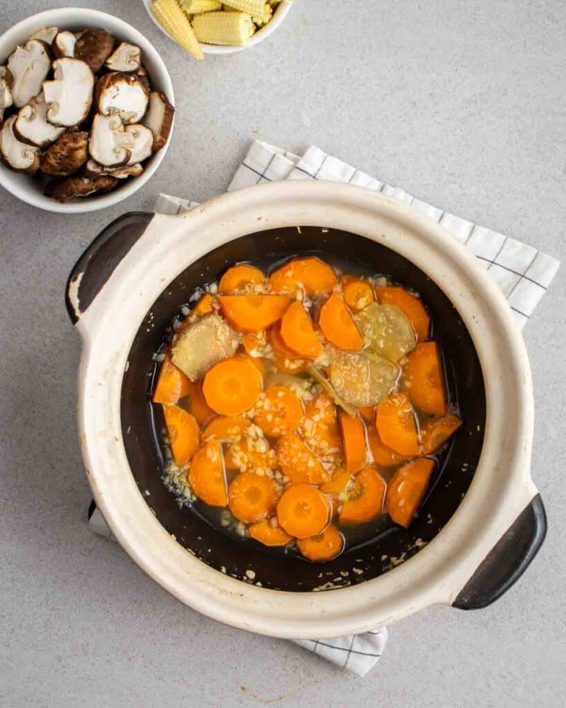 Chinese Braised Claypot Tofu – My Plantiful Cooking