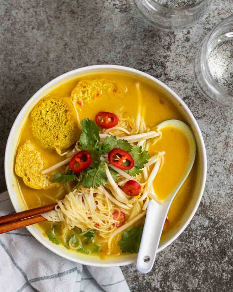 Creamy Malaysian Vegan Laksa – My Plantiful Cooking