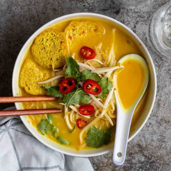 Creamy Malaysian Vegan Laksa – My Plantiful Cooking