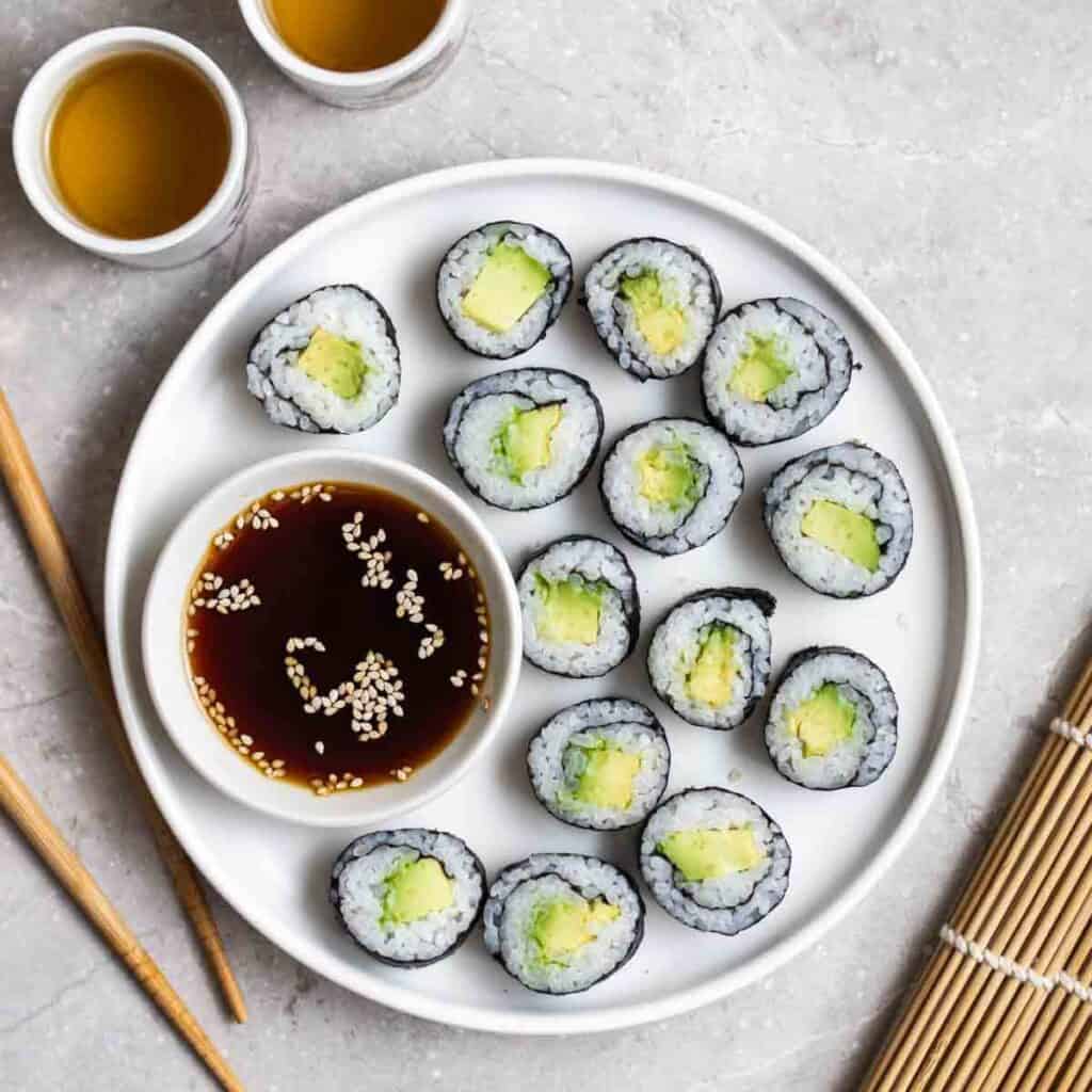 Avocado Maki Rolls (avocado sushi) – My Plantiful Cooking