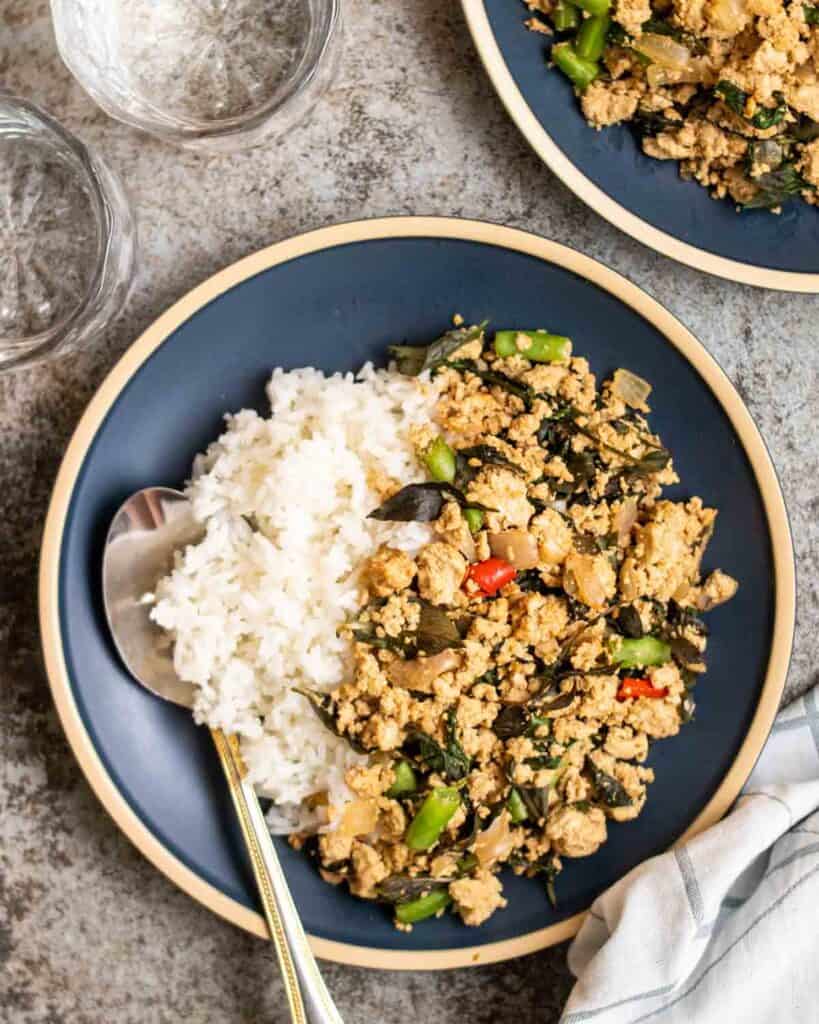 Thai Basil Tofu Stir-fry (vegan pad kra pow) – My Plantiful Cooking