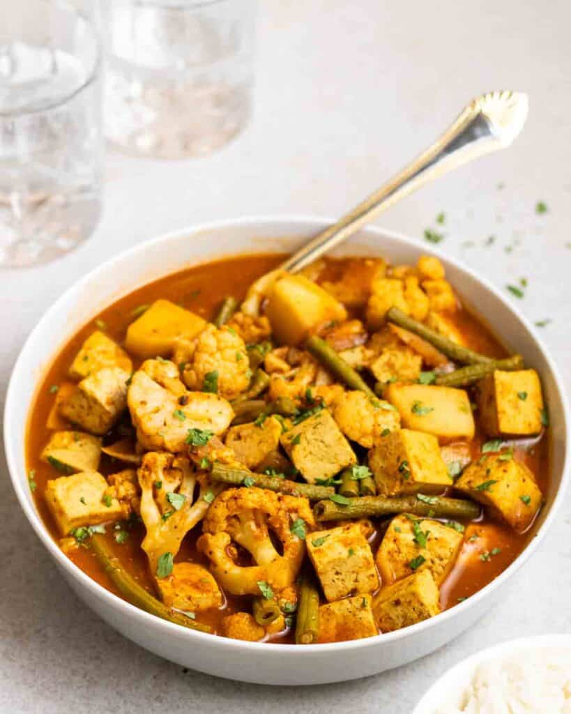 Vegan Vegetable Vindaloo – My Plantiful Cooking