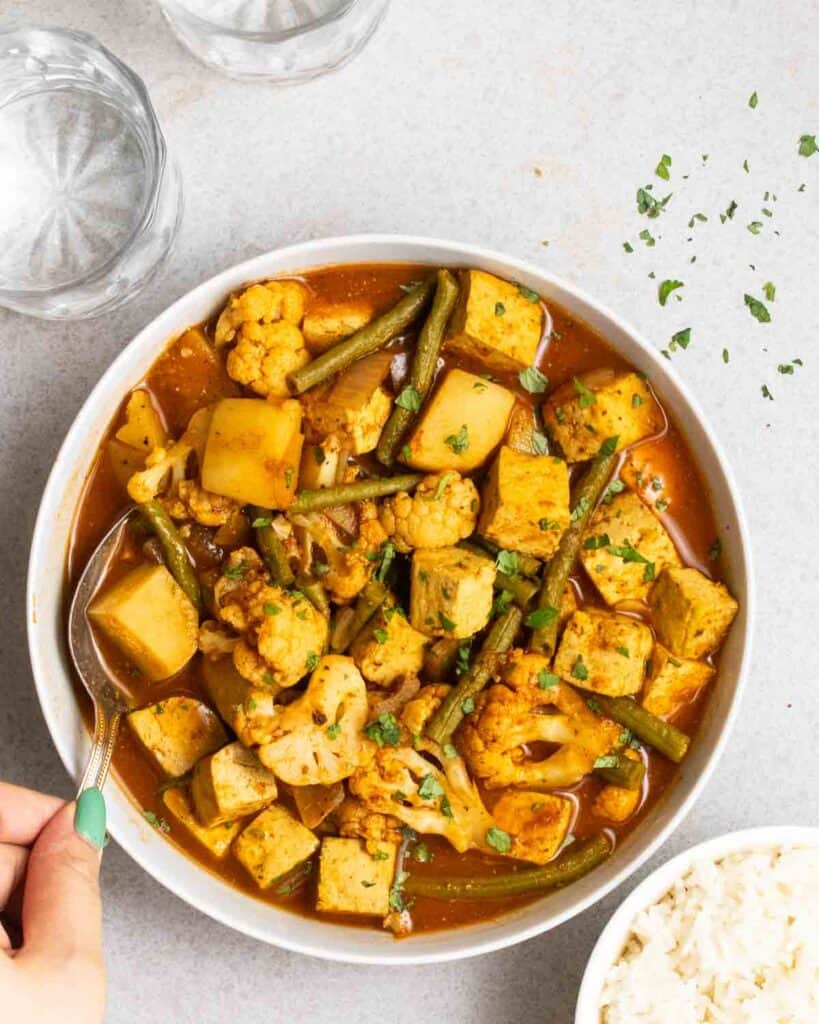 Vegan Vegetable Vindaloo – My Plantiful Cooking