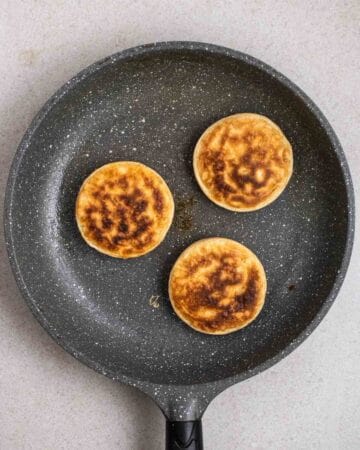 Vegan Crumpets – My Plantiful Cooking