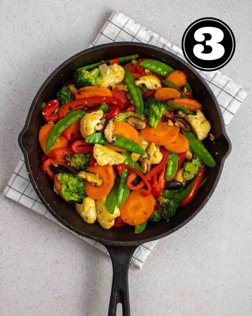 Pad Pak Thai (Thai Stir-fry Vegetables) – My Plantiful Cooking